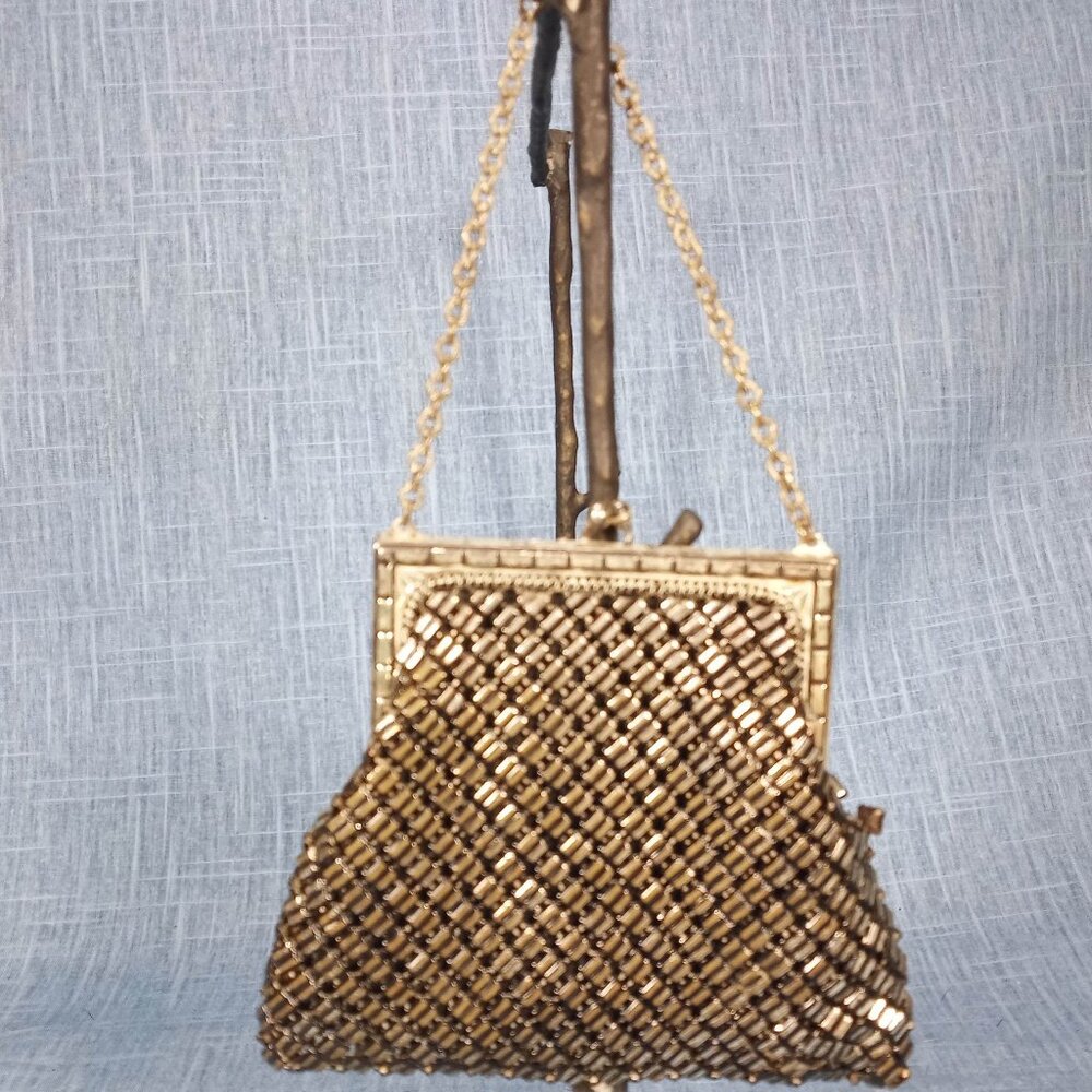 1930's Silver Toned Metal Mesh Purse - Gem